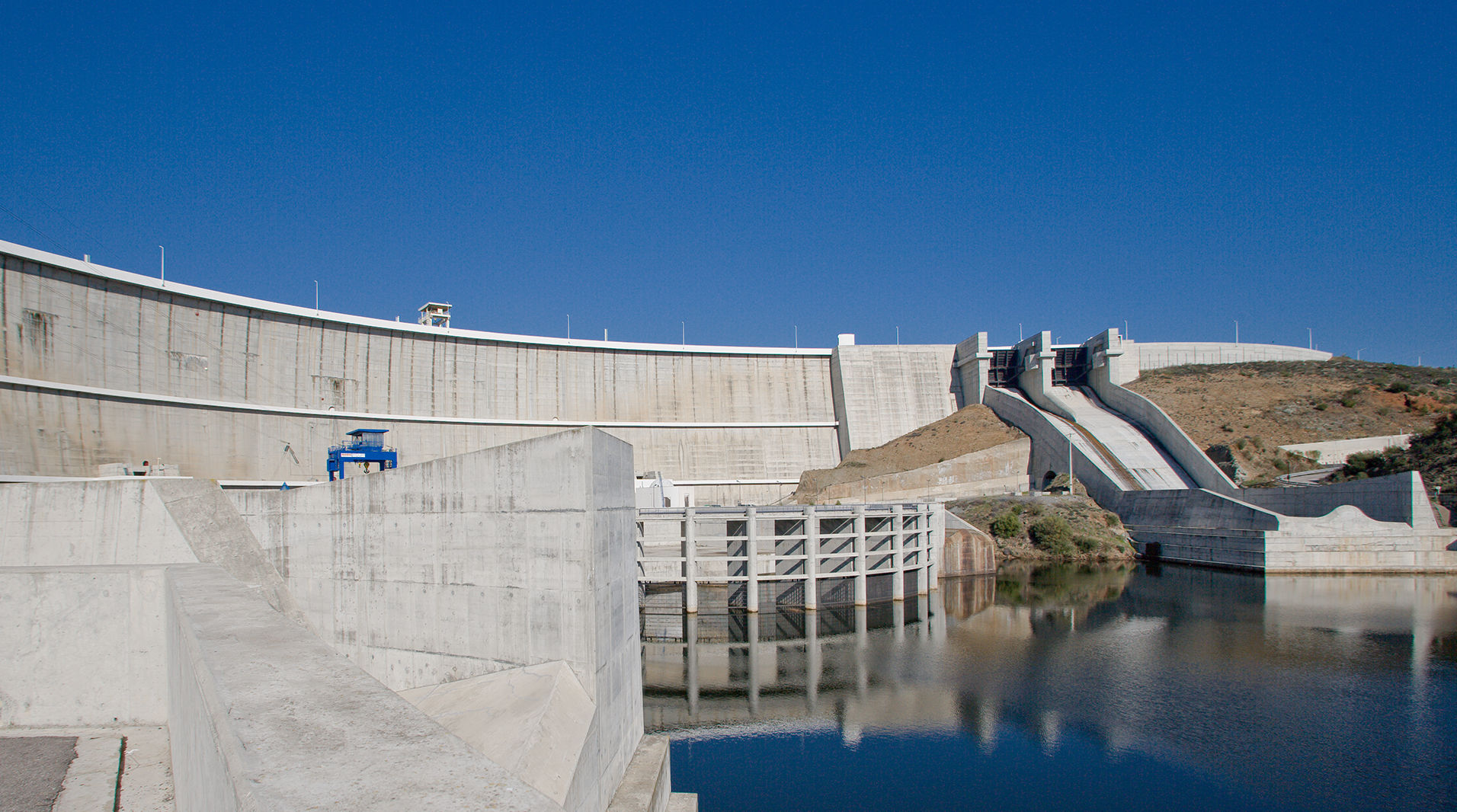 Barragem Do Alqueva Ligação De Alqueva Ao Monte Da Rocha Dá